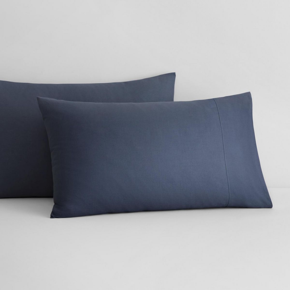 Abbotson Ink Linen Standard Pillowcase Pair by Sheridan – Planet Linen